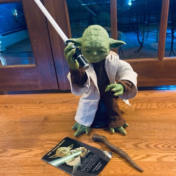 Star Wars | Toys | Star Wars Legendary Master Yoda Interactive Jedi ...